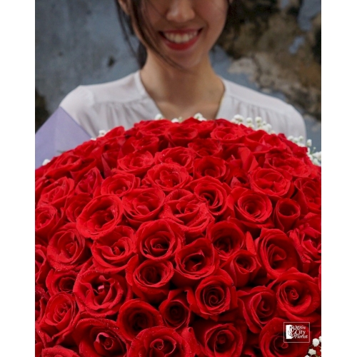 99 Stalks Rose Hand Bouquet