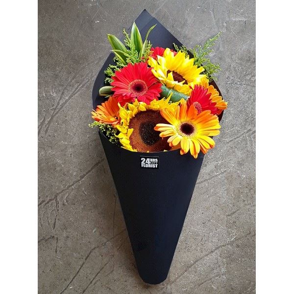 Graduation Bouquet and Graduation Flowers Singapore - 24Hrs City Florist